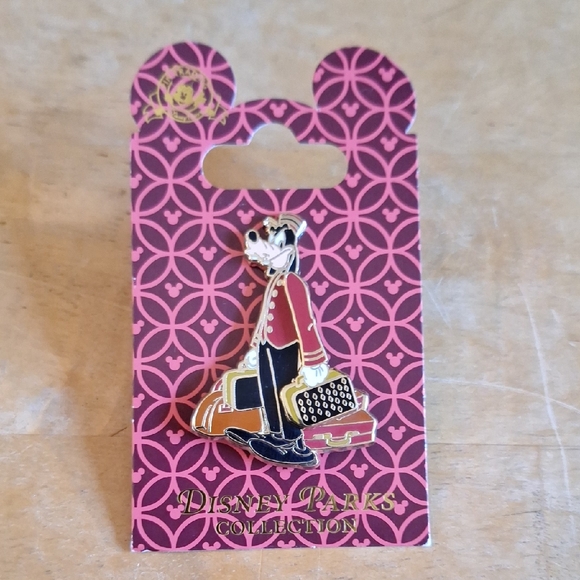 Disney | Accessories | Disney Tower Of Terror Bellhop Goofy Pin Nwt ...